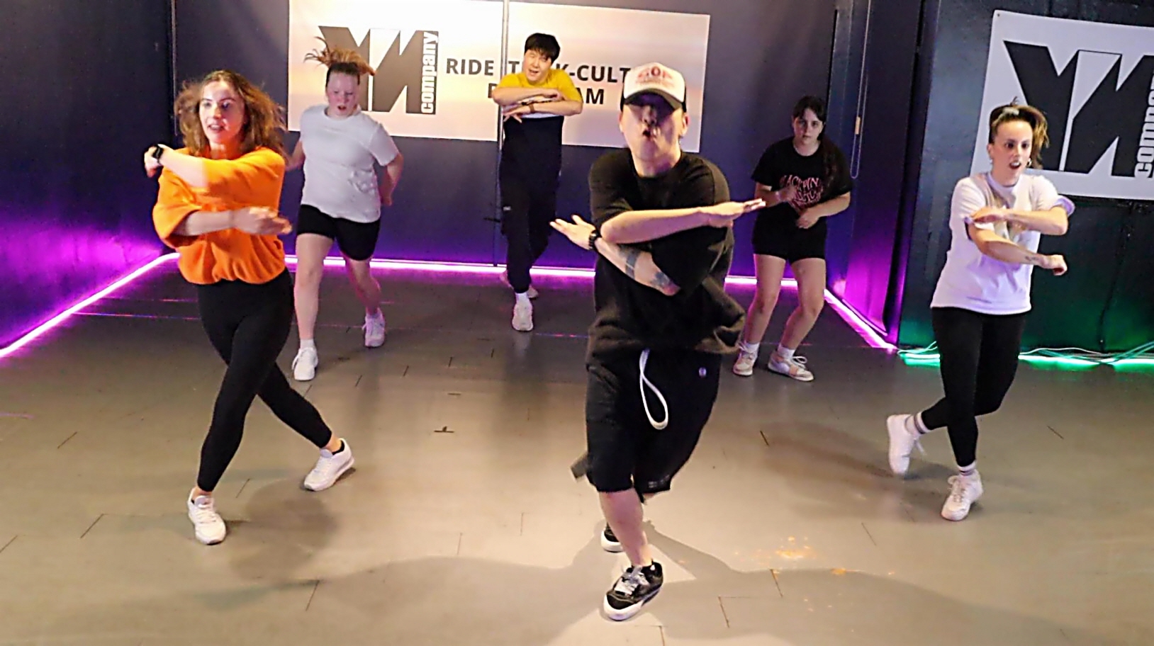 [Seoul] Kpop Dance Class in Gangnam/Seoul (incl. video shooting ...