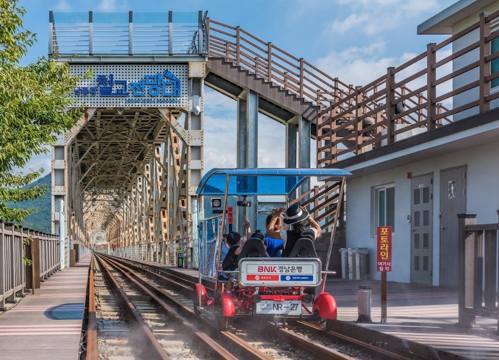 [Busan] Gimhae Gaya Theme Park + Nakdonggang River Rail Park + Gamcheon ...