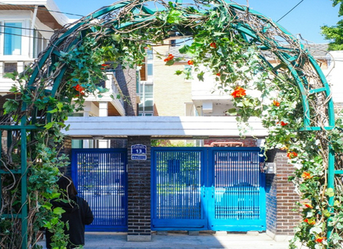 [Suwon] K-Drama "Lovely Runner" Filming Location One Day Tour - Seoul PASS