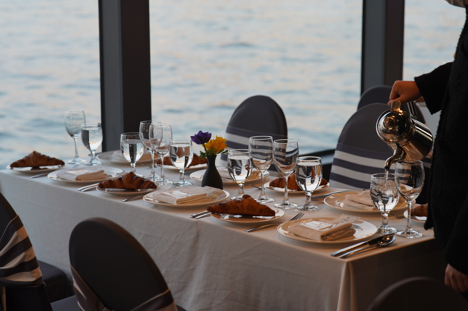 [Seoul] Eland Moonlight Dinner Cruise - Seoul PASS